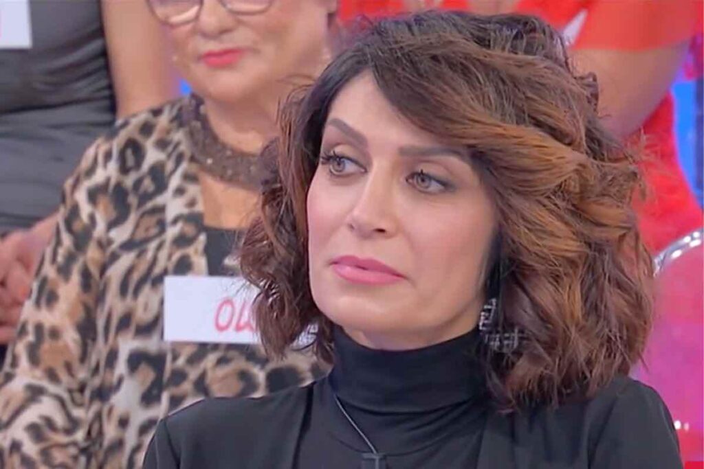 Barbara De Santi: età, chirurgia, dove vive, lavoro, ex fidanzato ...